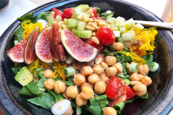 "Med Bowl" Cactus Club copycat recipe | The Vibrant Veggie
